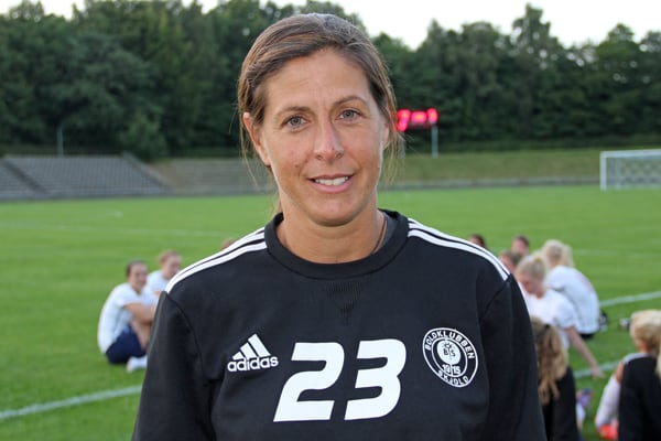 Amerikansk træner vil løfte B93-HIK-Skjold mod toppen - Fodbold for piger