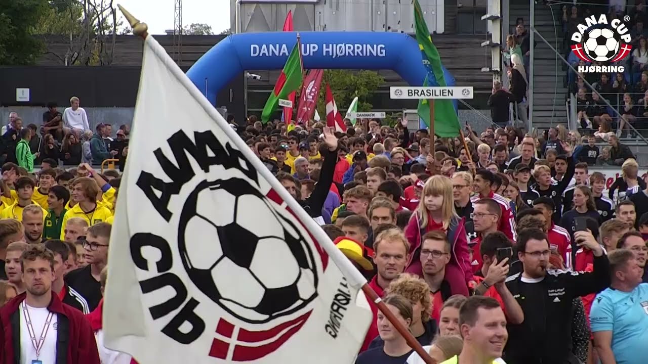 Dana Cup er en fest - Fodbold for piger